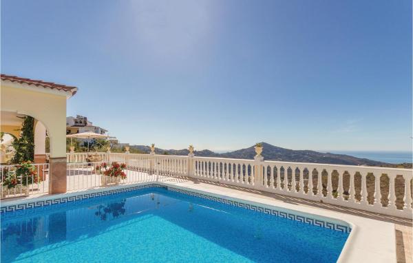 3 Bedroom Awesome Home In Corumbela - Cómpeta