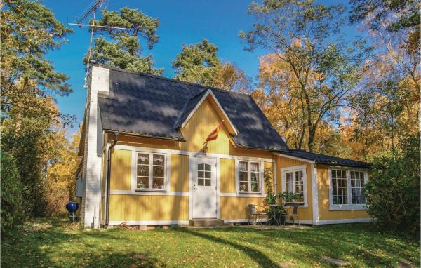 Three-bedroom Holiday Home In Ystad - Ystad