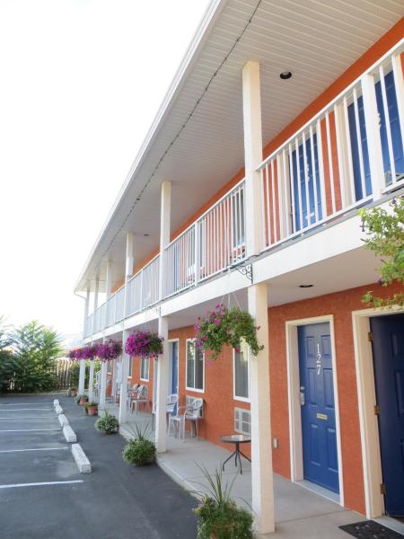 Cactus Tree Inn - Oliver