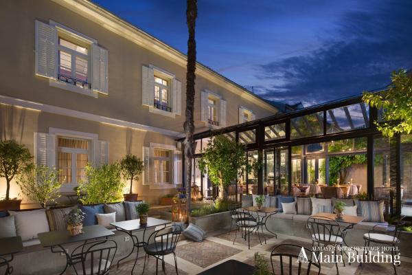 Almayer Art & Heritage Adults Only Hotel And Dépendance Rooms - Zadar
