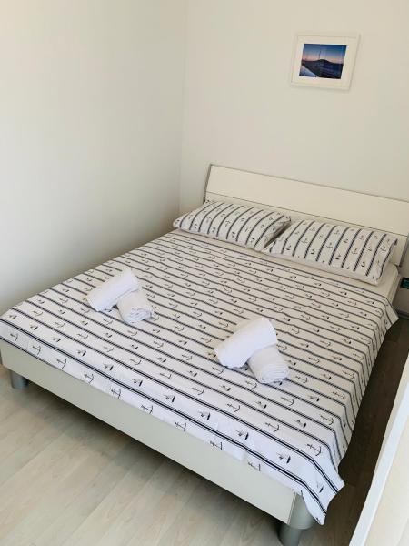 Petar Modern Apartment - Caska