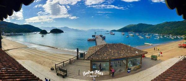 Beira Mar Hostel & Suítes - Ilha Grande