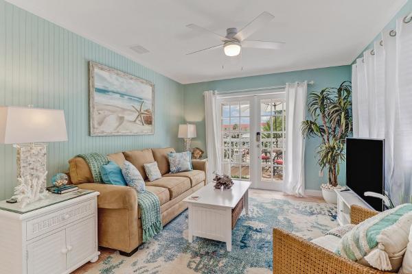 Coral Cottage Retreat - Naples, FL