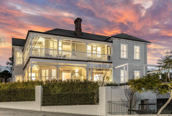 Franklin38 - Auckland