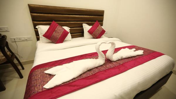 Kkainaat Hotel - Amritsar