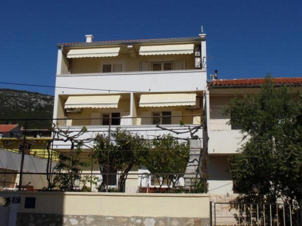 Studios Ana Mari - Vis