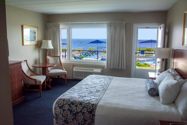 Atlantis Oceanfront Inn Gloucester - Beverly, MA