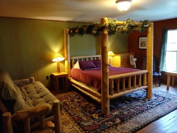 The Woods Inn - Old Forge, NY