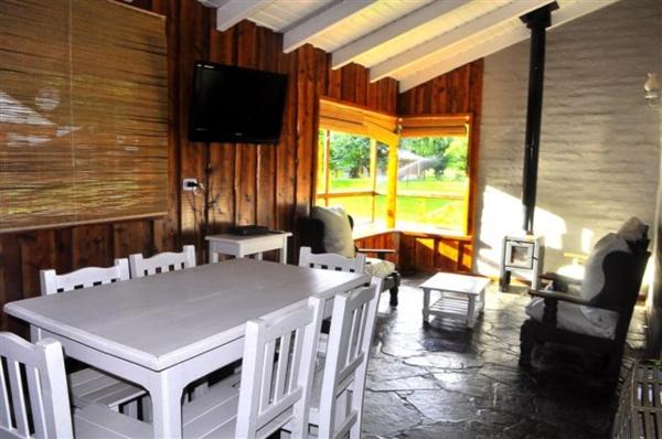 Cabañas Y Hosteria Aldea Los Huemules - Provincia de Chubut
