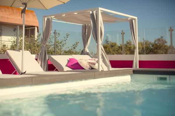 Mini Estudio C/ Piscina No Centro Da Parede - Oeiras