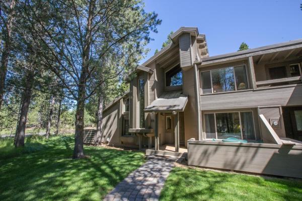 Tennis Village 15-close To Village Mall & Sunriver Resort. 2 Bdrm 2 Bath Condo In Park Like Setting. - Sunriver, OR