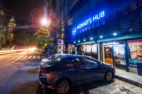 Nomad's Hub - Best Value Co-living Hostel - Cebu