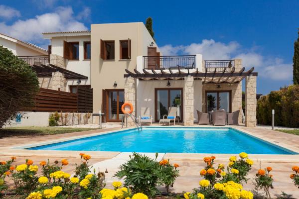 Aphrodite Hills Rentals - Junior Villas - Cyprus