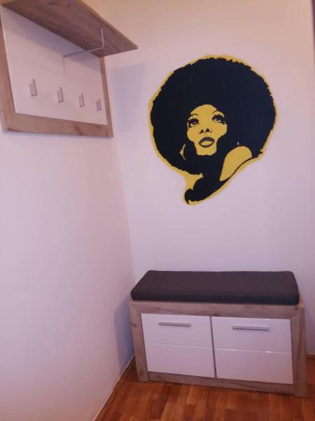Yellow Apartment, Central Podgorica - Podgorica