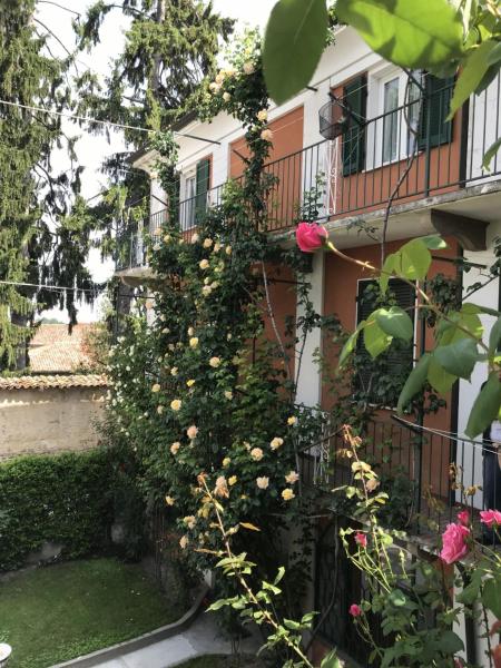 Bed & Roses Meni - Barolo