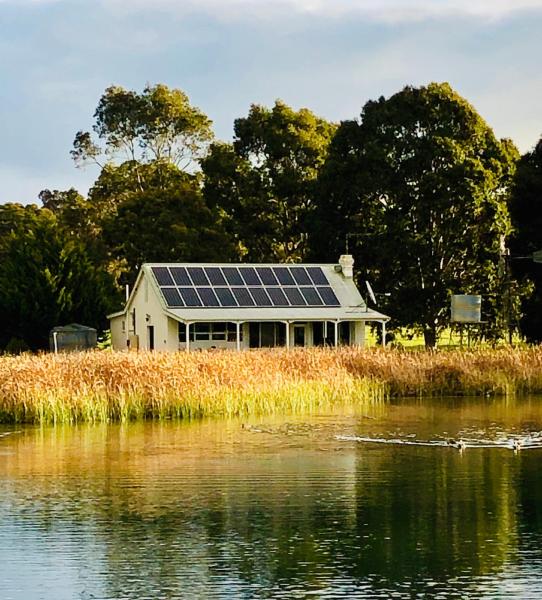 The Lake House Retreat - Keith