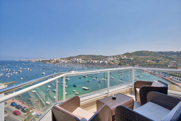 Hv12 - Sea Front Penthouse - Malta