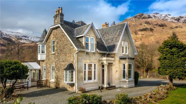 Rhumhor House - Loch Awe
