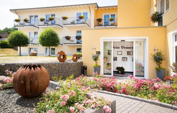 Brauers Landarthotel Gmbh - Schalkenmehren