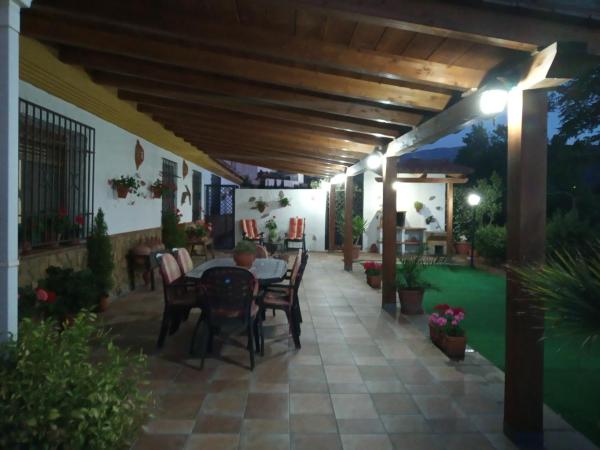 Cortijo Maromilla Vivienda Rural Con Piscina - Andalucía