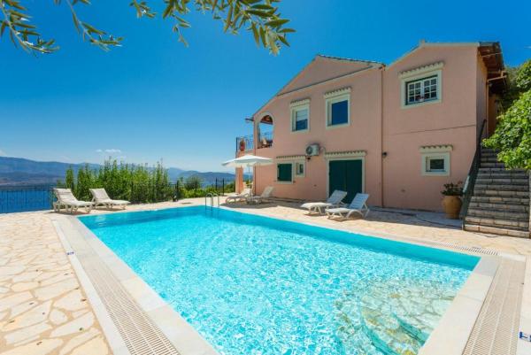 Villa Eleni - Three Bedroom Villa, Sleeps 8 -