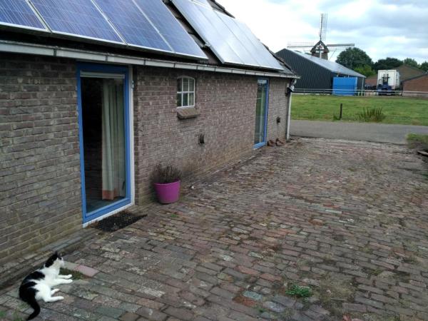 Logeerruimte In Gerenoveerde Boerderij In Wachtum - Coevorden