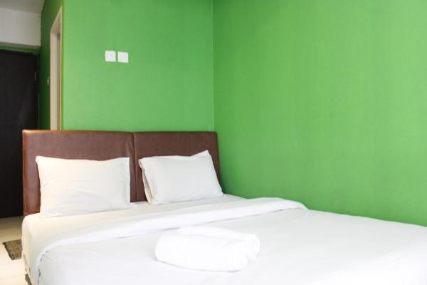 Compact Studio Room The Jarrdin Cihampelas Apartment By Travelio - Bandung