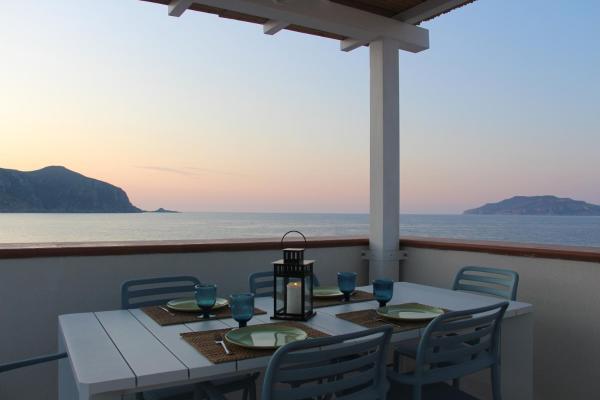 Lanterna Sul Mare - Island of Favignana