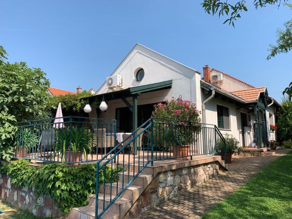 Mandula House - Csopak