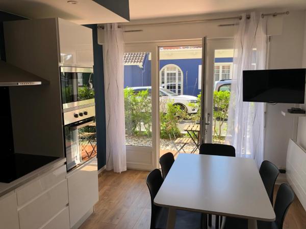 Les Cabines - Ibis Styles Le Touquet