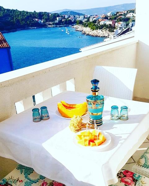 Apartments Goja - Sevid