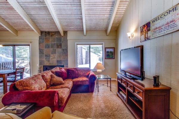 Discovery 4 162 - Mammoth Lakes, CA