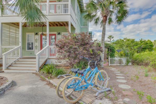 1 By The Sea - シーサイド, FL