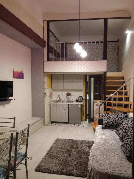 Квартира студія подобово 3 - Lviv