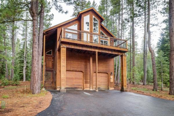 Wooded Escape - Truckee, CA