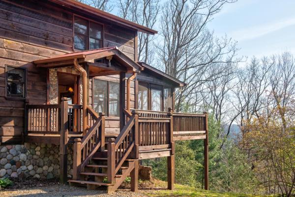 Jacob's Ridge Hideaway - Blue Ridge, GA