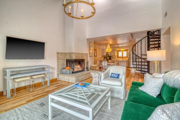 2 Bed 2 Bath Apartment In Avon - Edwards, CO