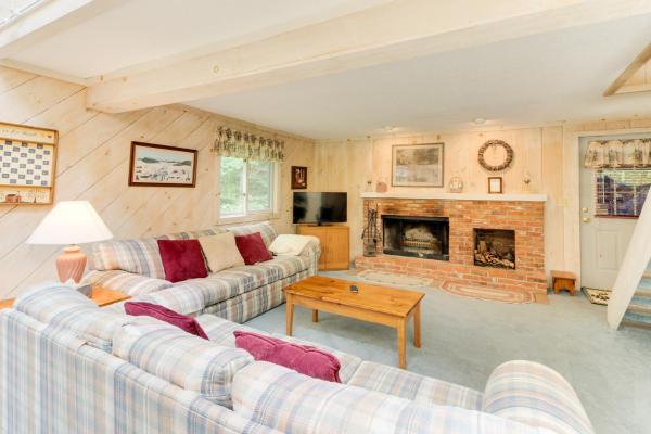 Valley View: Forest Edge 189 - Jamaica, VT
