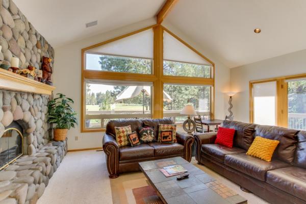 Tokatee Lane 25 | Discover Sunriver - Sunriver, OR