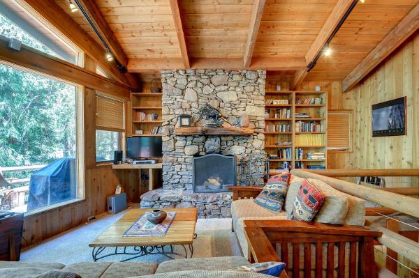 Tahquitz Rock Lodge - Idyllwild-Pine Cove, CA