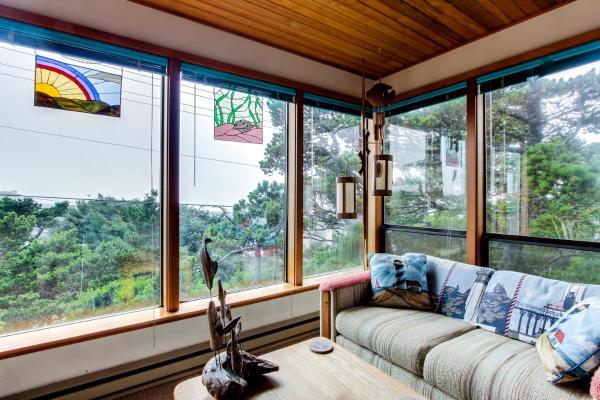 Hill Villa - Newport, OR