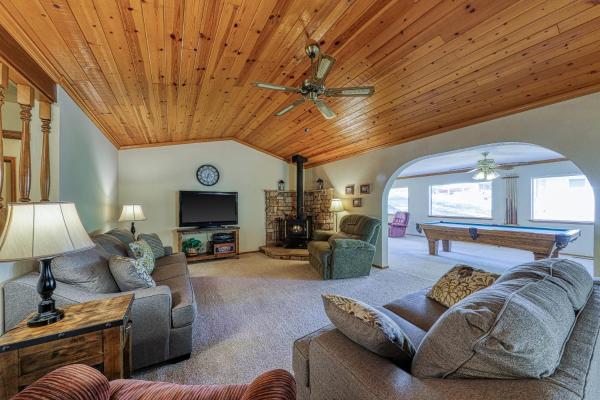 Family-friendly Home With Lake Access & Games, Shared Pool, Near Yosemite - Groveland, CA