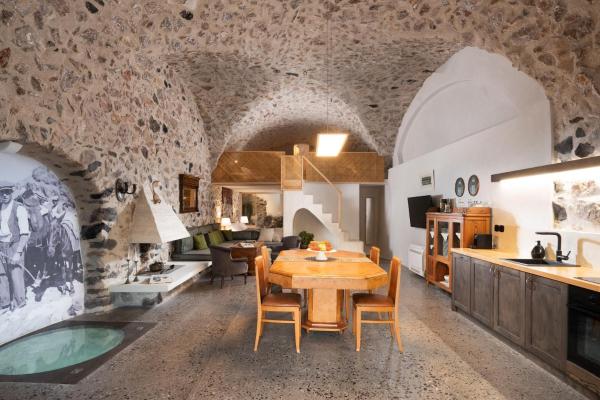 Canava Villas #3 in Santorini - Санторини