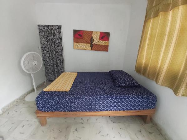 Delmar Hostal - Bacalar