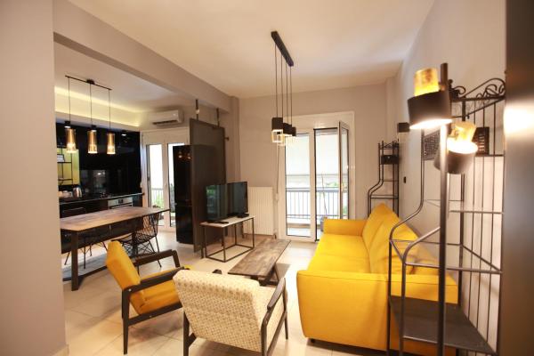 Yellow Black Magic - Thessalonique
