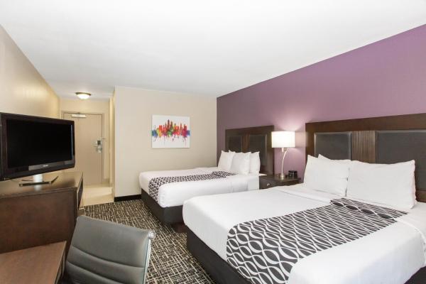 La Quinta By Wyndham Blue Springs - Independence, MO