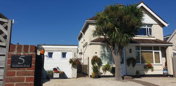 Felpham Guest House - Self Catering - Bognor Regis