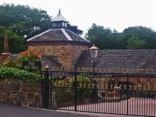 The Old Mill And Cottage - Matlock