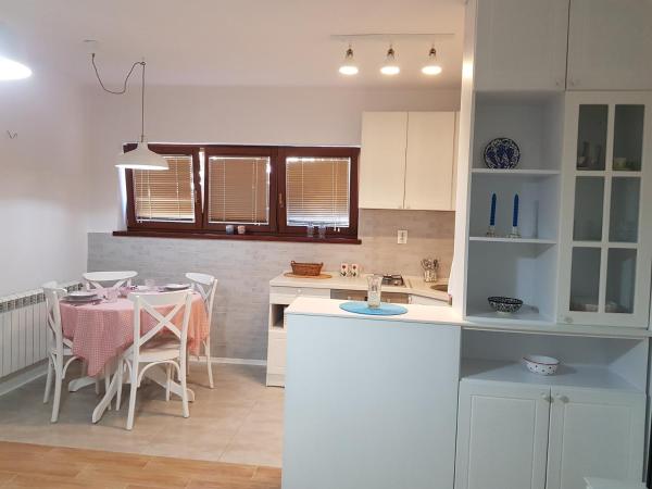 Nance Apartment 1 - Quiet, Cozy, Neat And Near - Ohrid