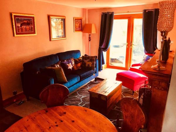 The Cottage, Grotton Hall, Lydgate, Saddleworth - Oldham